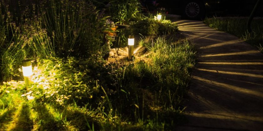 How To Use Lighting To Set a Mood In Your Garden - Simple Lighting Blog